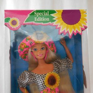 Barbie | Toys | Vintage Sunflower Barbie Sunflower Print Dress 994 ...